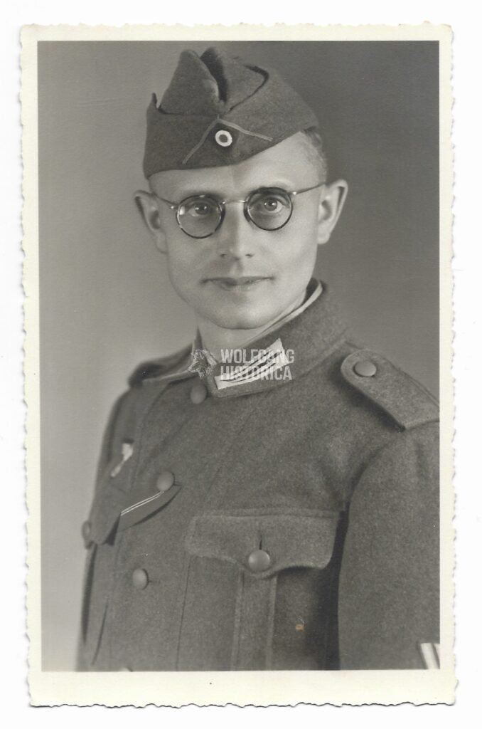 Studioportrait of a Wehrmacht Soldier - Wolfgang Historica