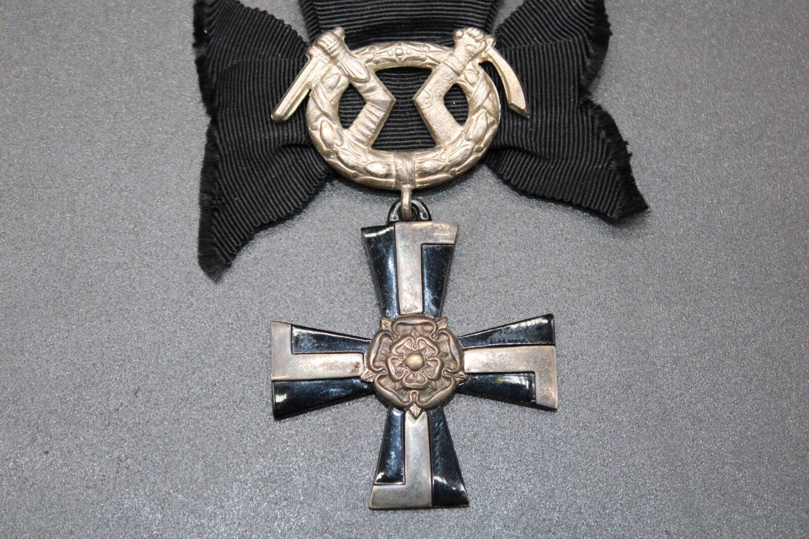 Finnish Cross of Mourning of the Order of the Cross of Liberty ...
